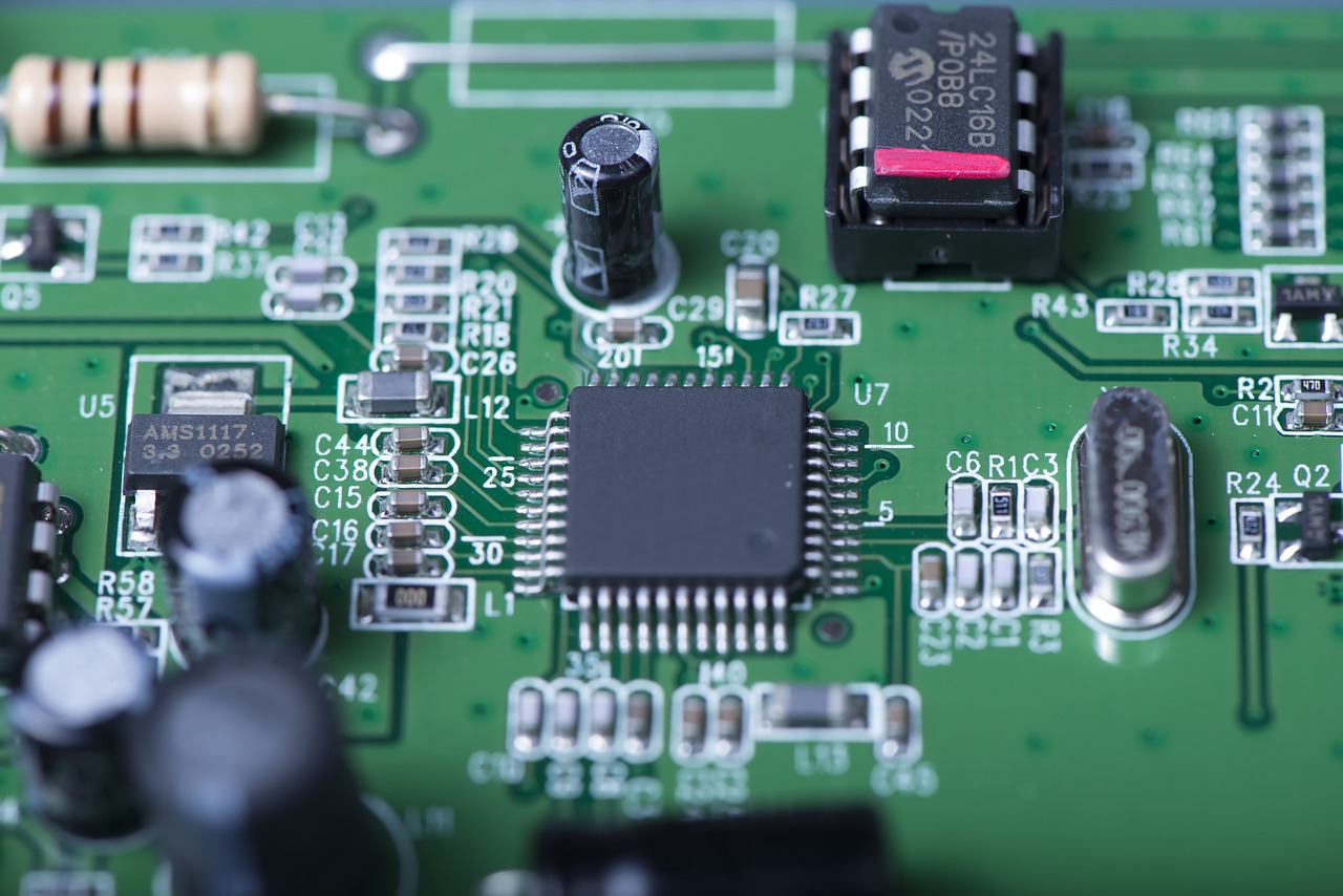 El transistor, se cumplen 75 años de su invención y está más vigente ...