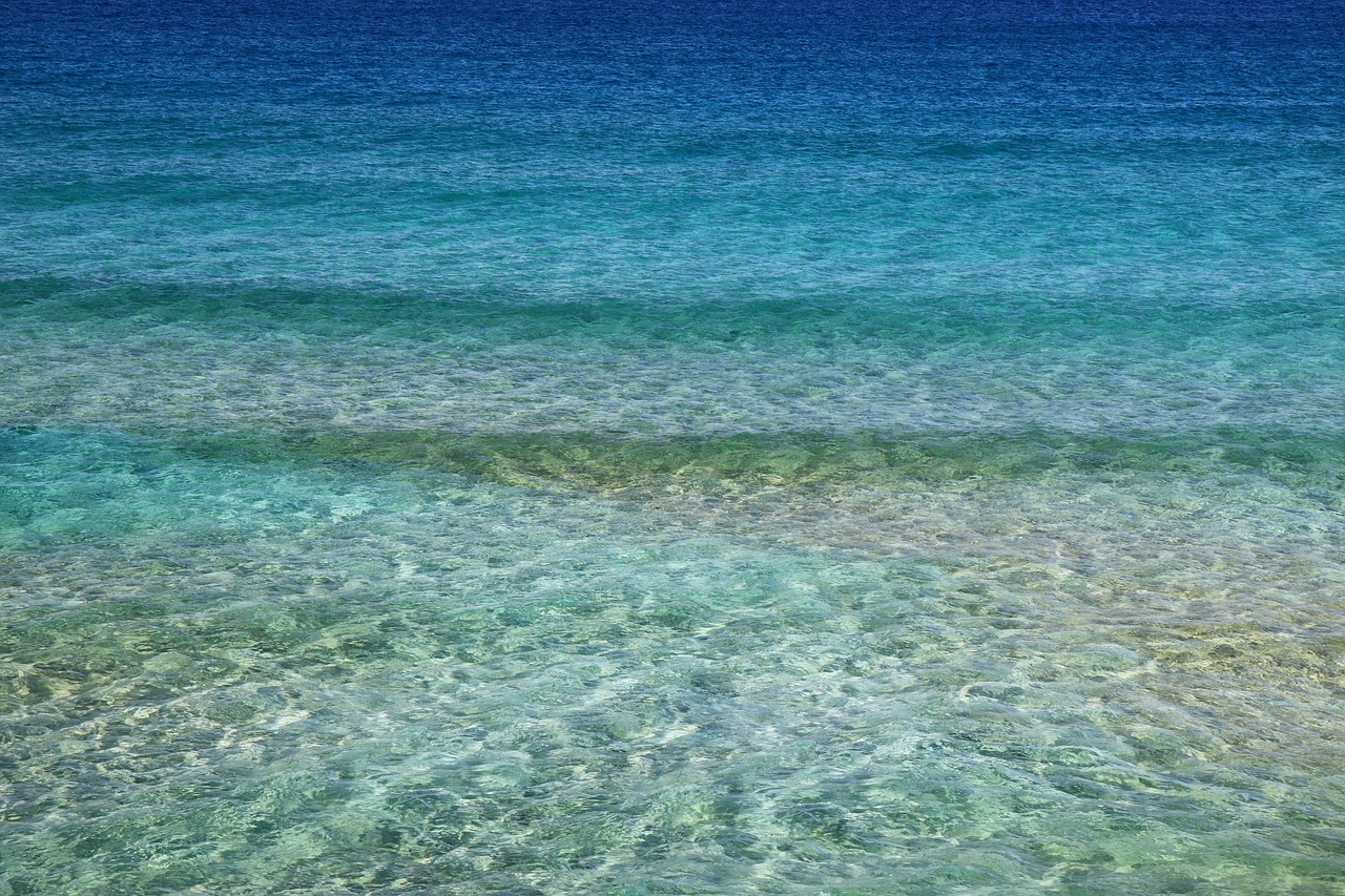 ¿De qué color es el agua? Cómo nuestros ojos lo pueden apreciar ...