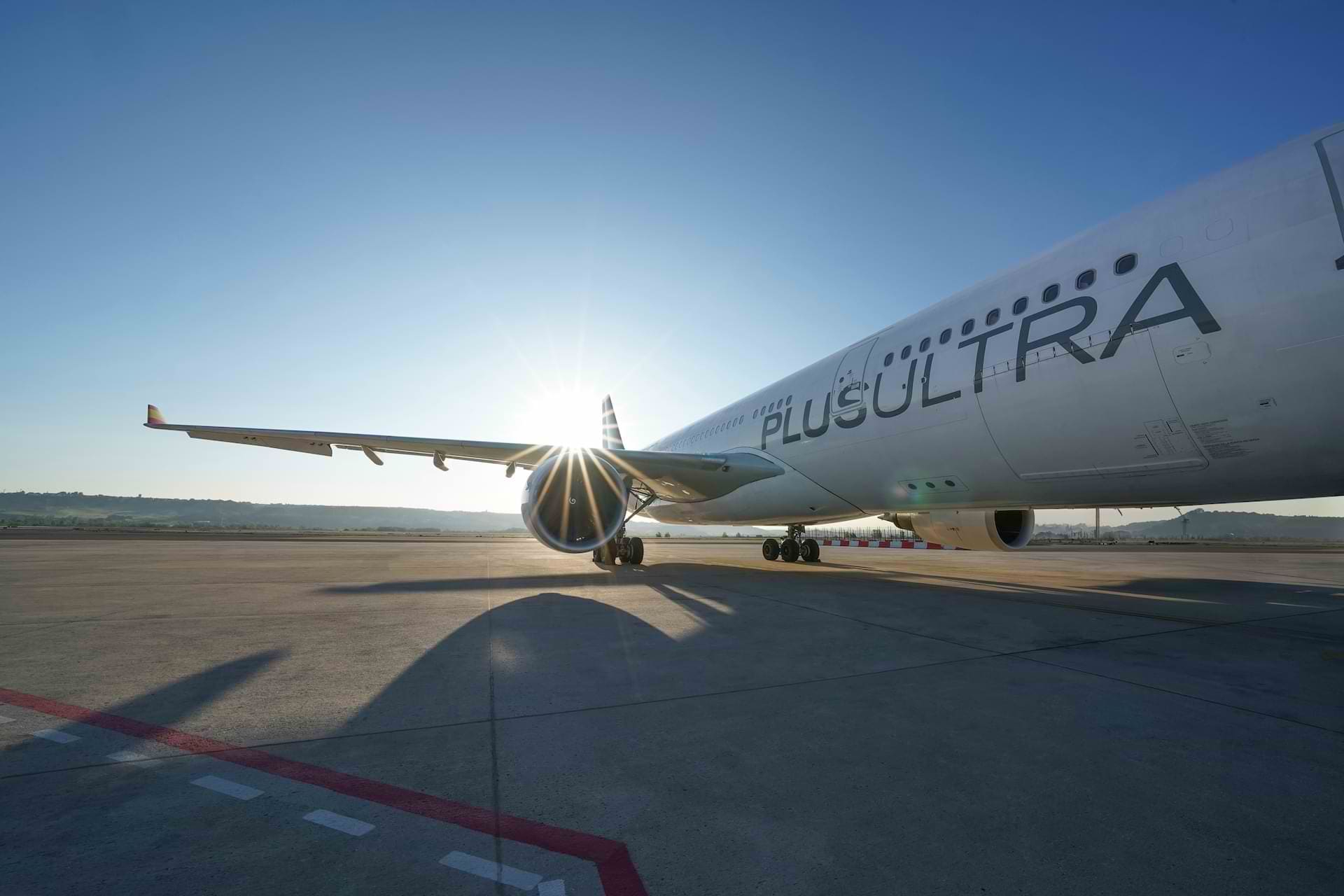 Plus Ultra Líneas Aéreas reafirma su liderazgo en Fitur 2025 - Noticias ...